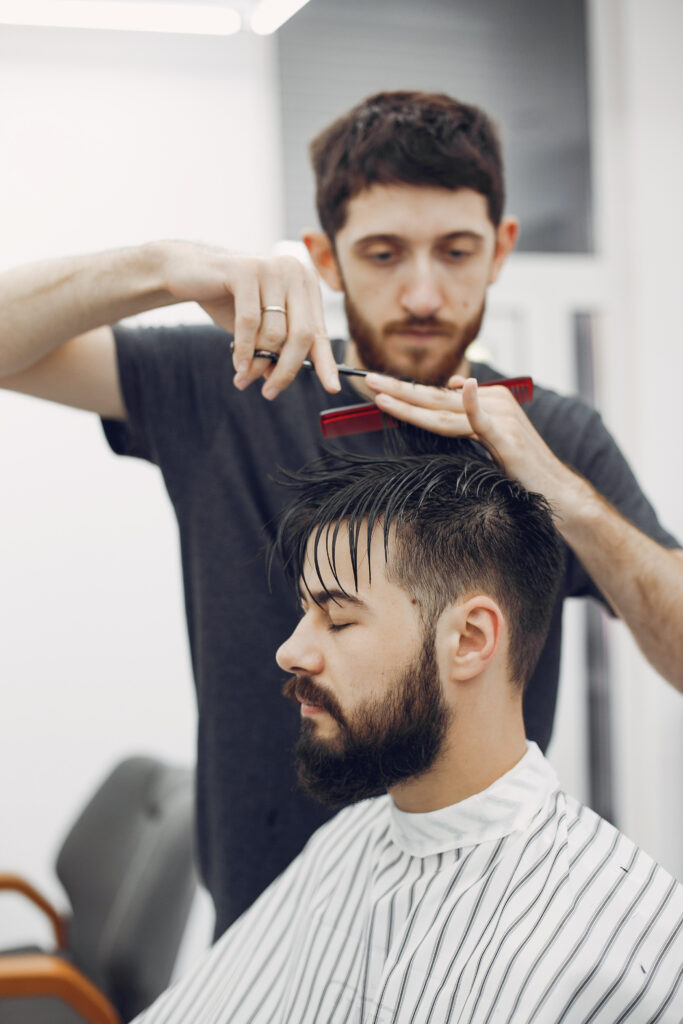 Why Men Prefer a New York Barber Shop for Grooming?